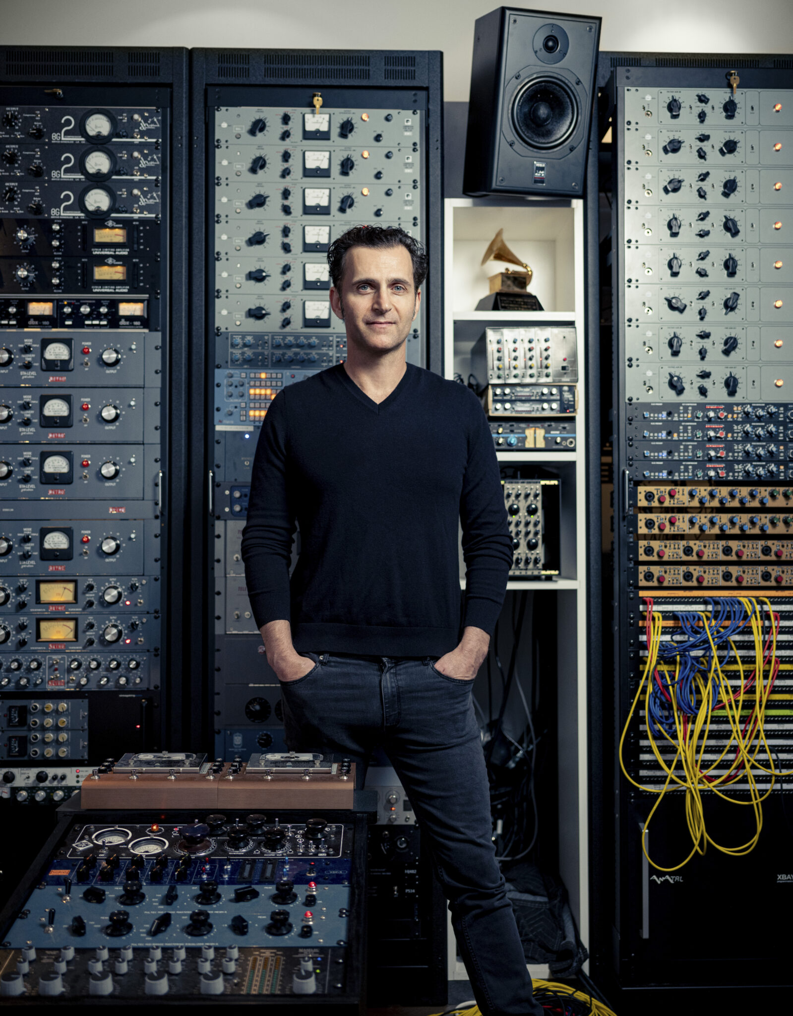 Dweezil Zappa Joins the Vanguard Family – Vanguard Audio Labs